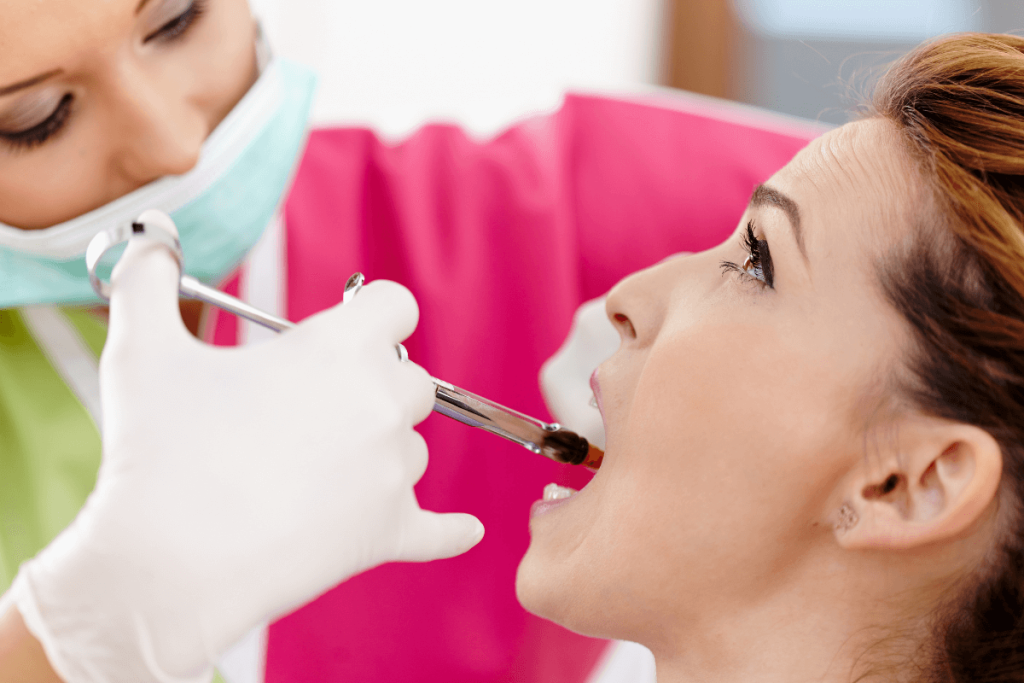 Вадене на мъдрец – Всичко което трябва да знаете - Дентална клиника ...